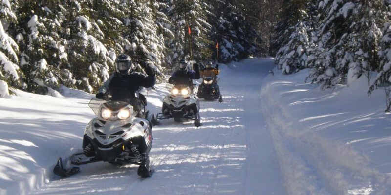 Colorado Snowmobiling Tours and Rentals | List + Map - Uncover Colorado