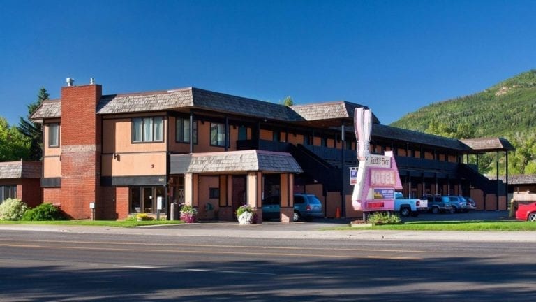 15 Best Hotels in Steamboat Springs, Colorado - Uncover Colorado