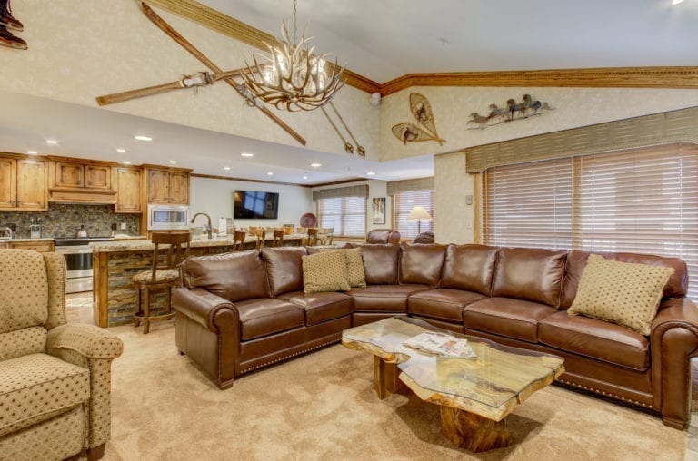 Torian Plum Resort - Steamboat Springs, CO | Luxury 3 Star Hotel Ski-In ...