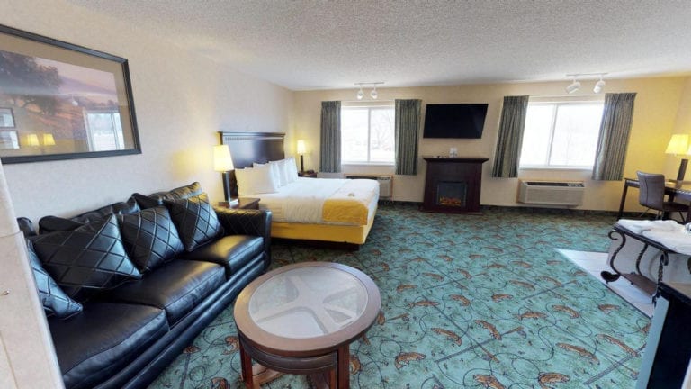 9 Best Hotels in Montrose, Colorado - Uncover Colorado