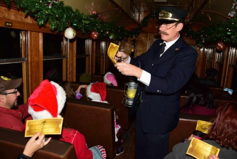 10 Best Colorado Towns for Christmas - Uncover Colorado