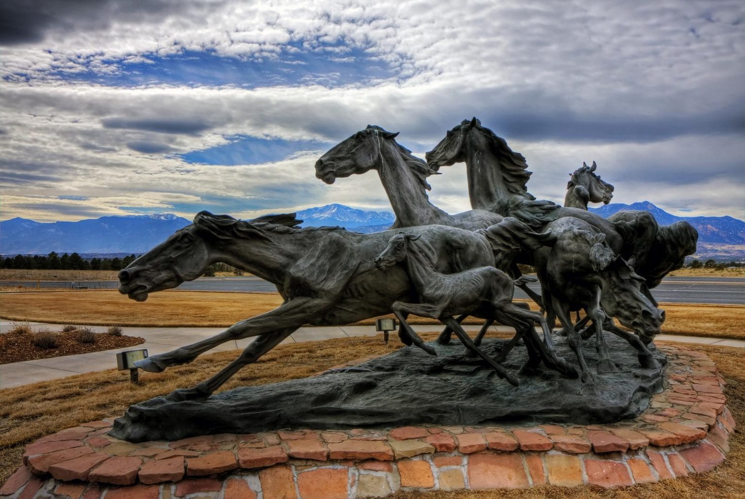 6 Fun and Weird Historical Facts About Colorado Springs - Uncover Colorado
