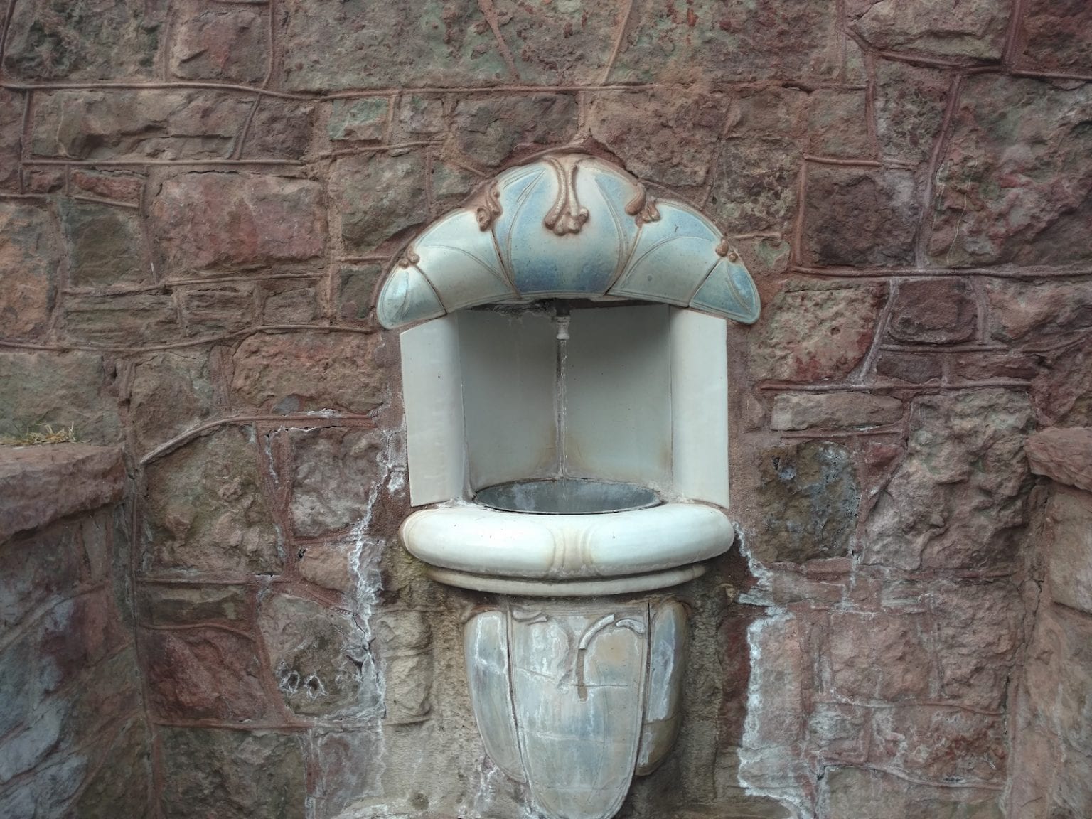 Drink from Manitou’s 8 Mineral Springs | Self-Guided Water Fountain ...