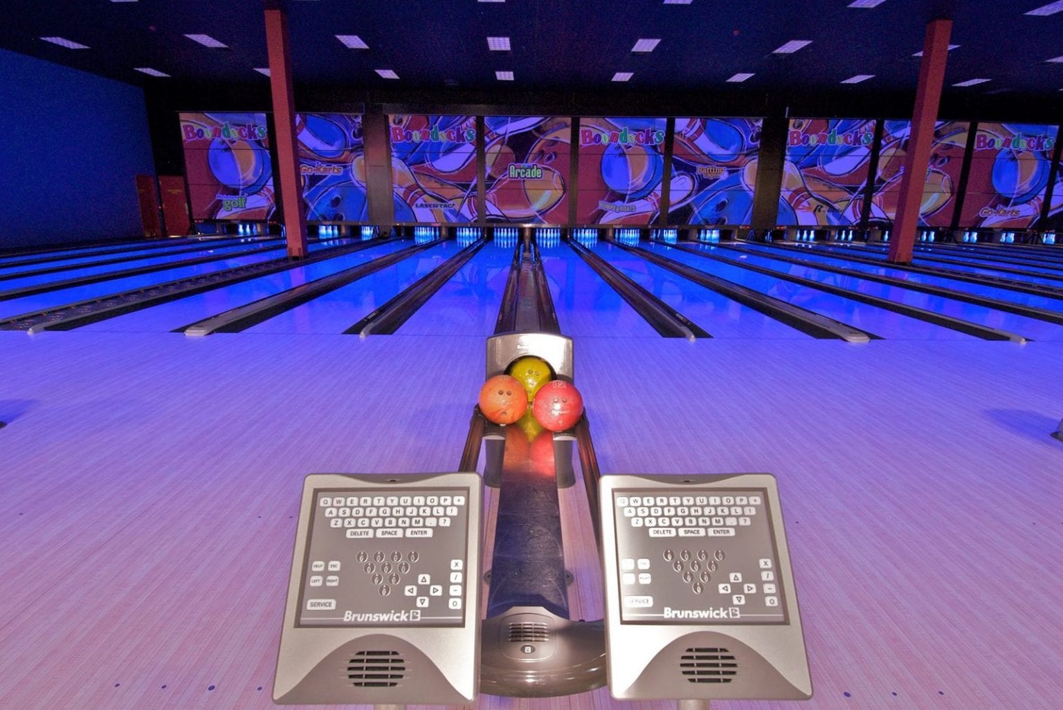 Boondocks Fun Center - Northglenn, CO | Outdoor go karting & mini golf ...