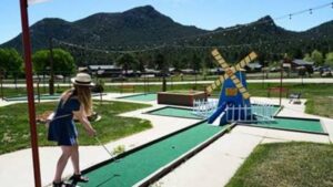 Colorado Miniature Golf Courses | List + Map - Uncover Colorado