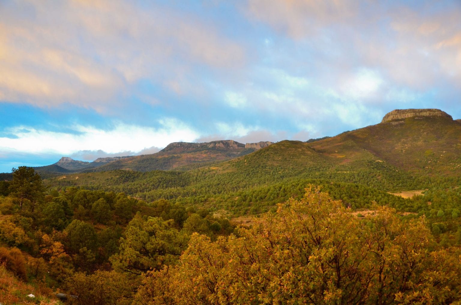Raton Pass - Trinidad, CO-Raton, NM | Interstate-25 and Amtrak Railroad ...