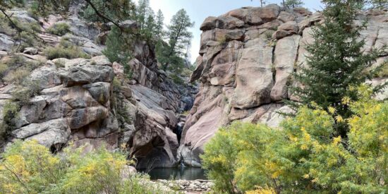 Guffey Gorge (Paradise Cove) - Guffey, CO | Cliff Jumping - Uncover ...