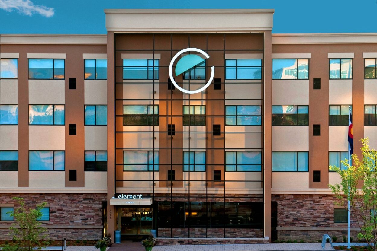 7 Best Hotels in Lone Tree, Colorado - Uncover Colorado