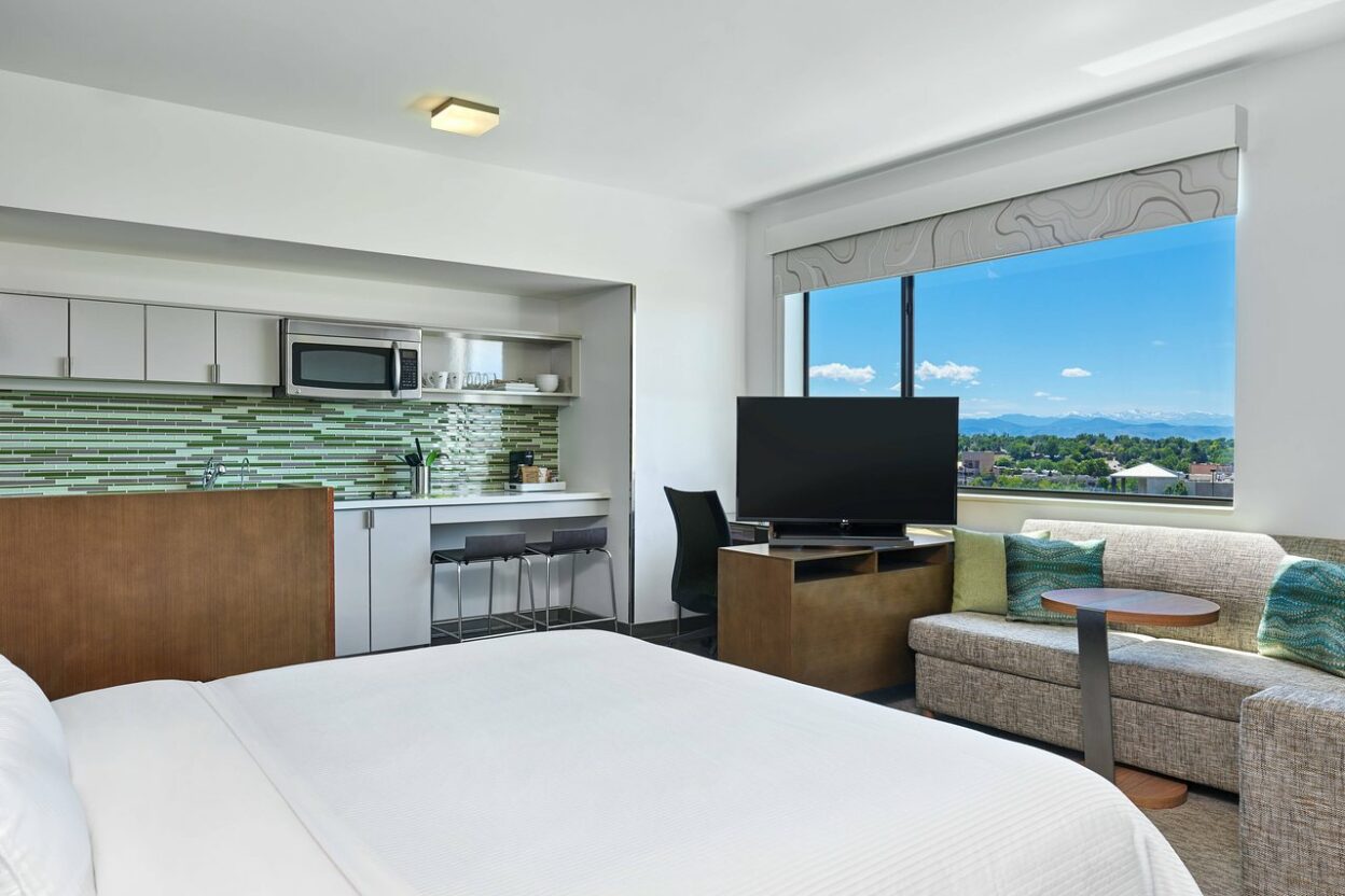 7 Best Hotels in Lone Tree, Colorado - Uncover Colorado