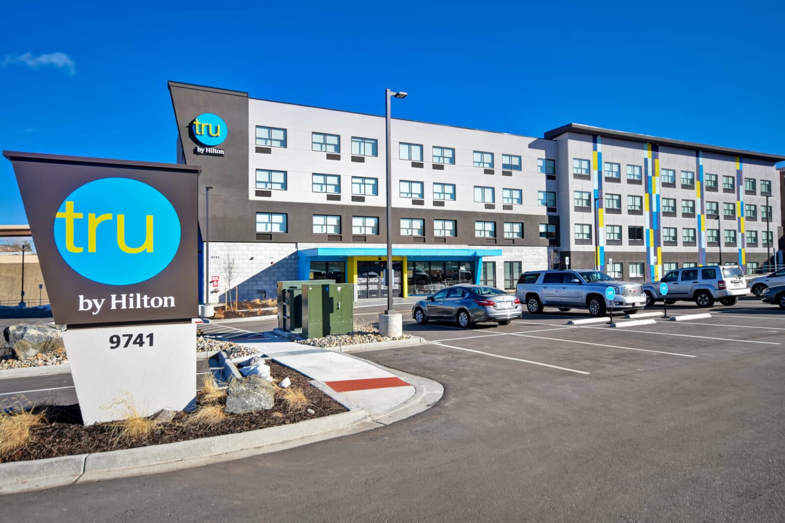 7 Best Hotels in Lone Tree, Colorado - Uncover Colorado