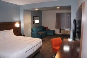 6 Best Hotels by Morrison & Red Rocks, Colorado - Uncover Colorado