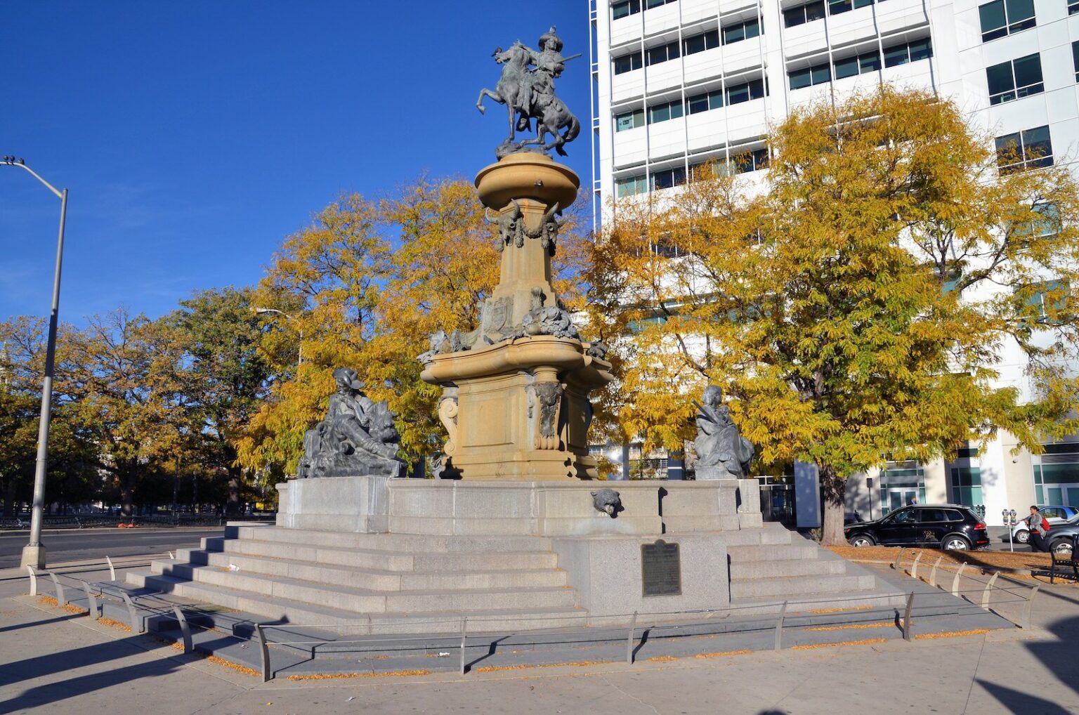 14 Best Denver Statues and Sculptures - Uncover Colorado