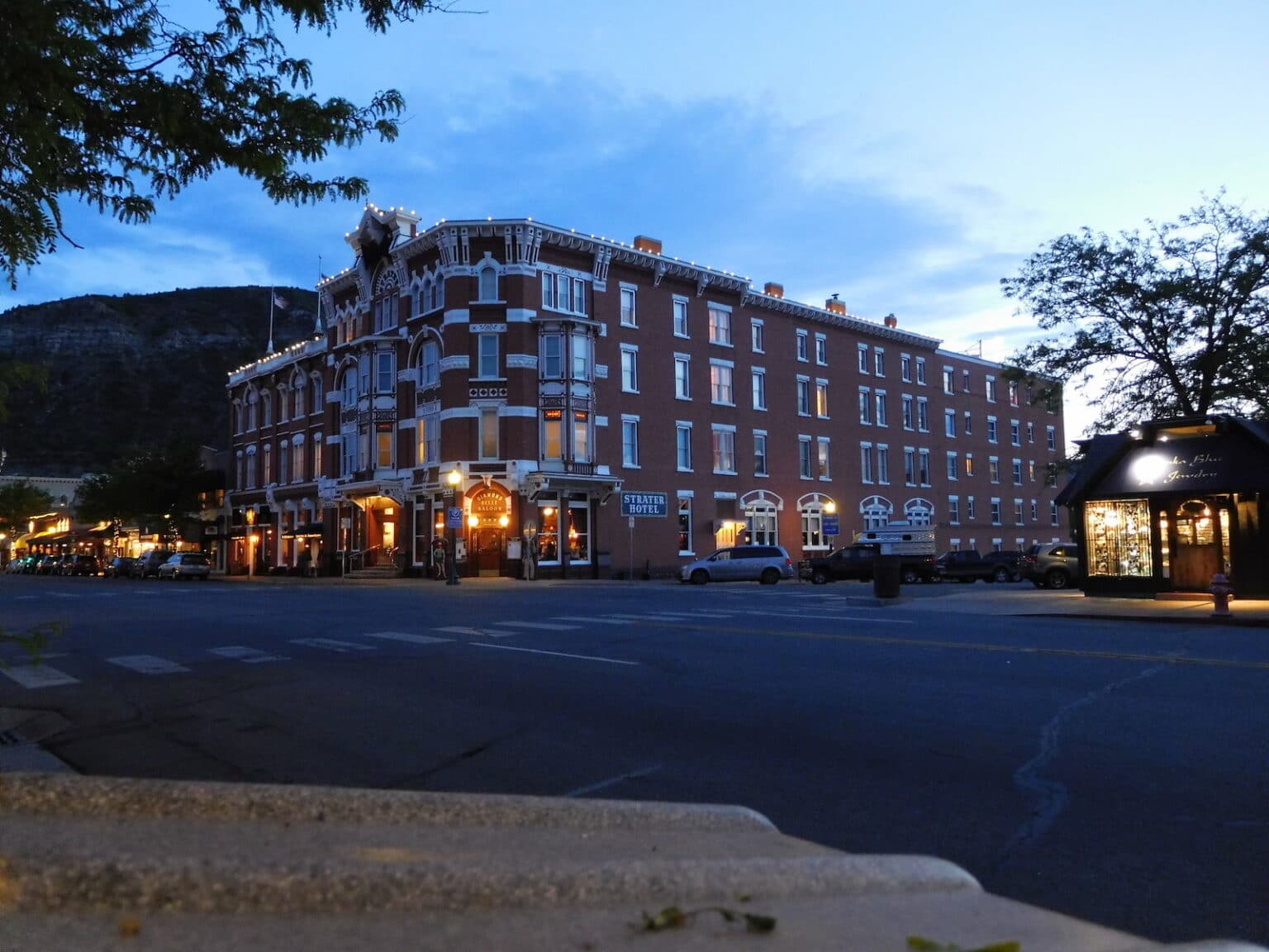 Colorado Historic Hotels | Map of the oldest lodging in CO - Uncover ...