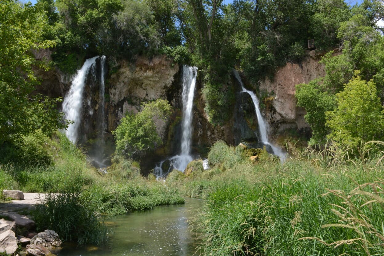 Colorado Waterfalls | Map of Waterfalls and Hikes in CO