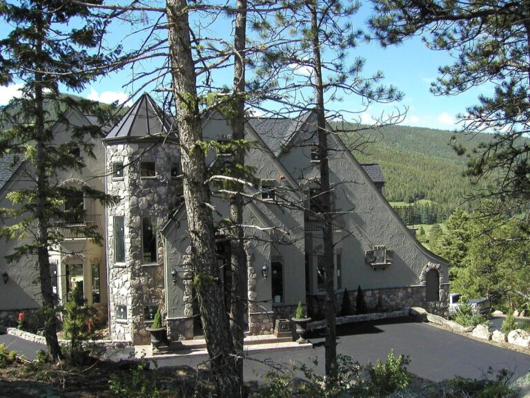 6 Best Hotels by Morrison & Red Rocks, Colorado - Uncover Colorado